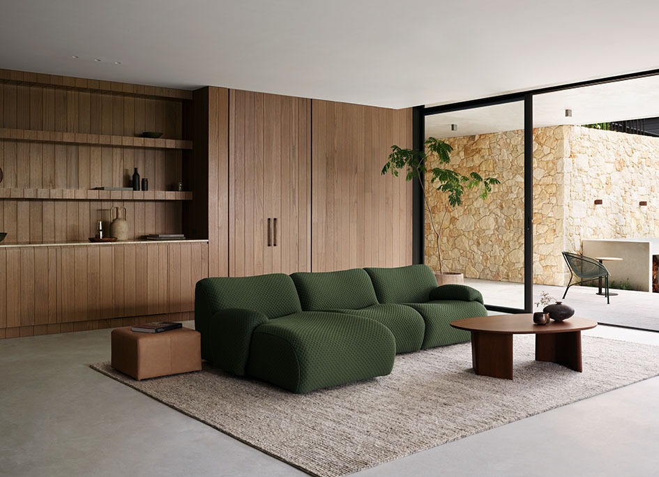 1977 Sofa | Timeless modular sofa design | King Living